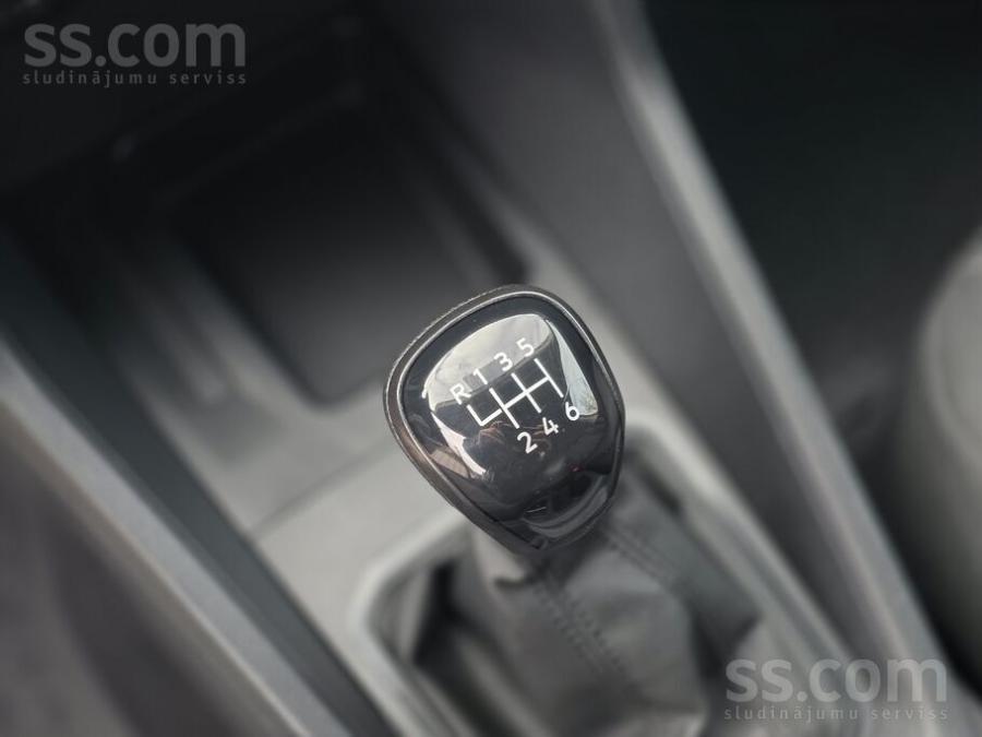Dzeltens Volkswagen Caddy 2021 Rīga, ar dzinēja tilpumu 2.00 L un nobraukumu 149 tūkst. km par 11900 €, foto 21 vietnē AUTOMOTO.COM.LV