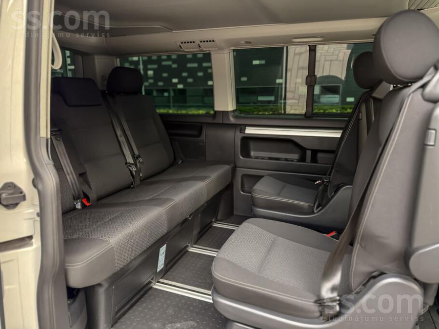 Brown Volkswagen California 2016 in Jelgava, with an engine capacity of 2.00 L and mileage of 245 thousand km for 29800 €, photo 19 on AUTOMOTO.COM.LV