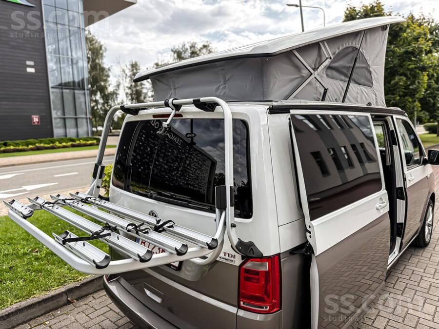 Brown Volkswagen California 2016 in Jelgava, with an engine capacity of 2.00 L and mileage of 245 thousand km for 29800 €, photo 25 on AUTOMOTO.COM.LV