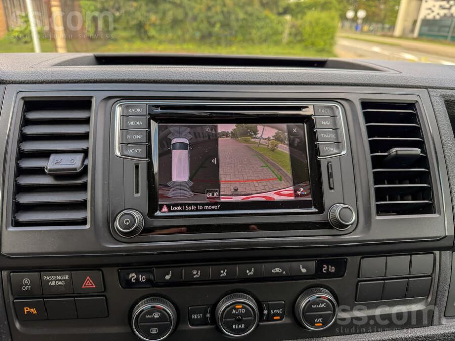 Brown Volkswagen California 2016 in Jelgava, with an engine capacity of 2.00 L and mileage of 245 thousand km for 29800 €, photo 35 on AUTOMOTO.COM.LV