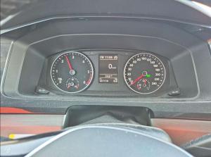 Grey Volkswagen California 2018 in Klaipeda, with an engine capacity of 1.97 L and mileage of 167 thousand km for 15100 €, photo 8 on AUTOMOTO.COM.LV