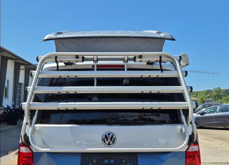 Grey Volkswagen California 2018 in Klaipeda, with an engine capacity of 1.97 L and mileage of 167 thousand km for 15100 €, photo 10 on AUTOMOTO.COM.LV