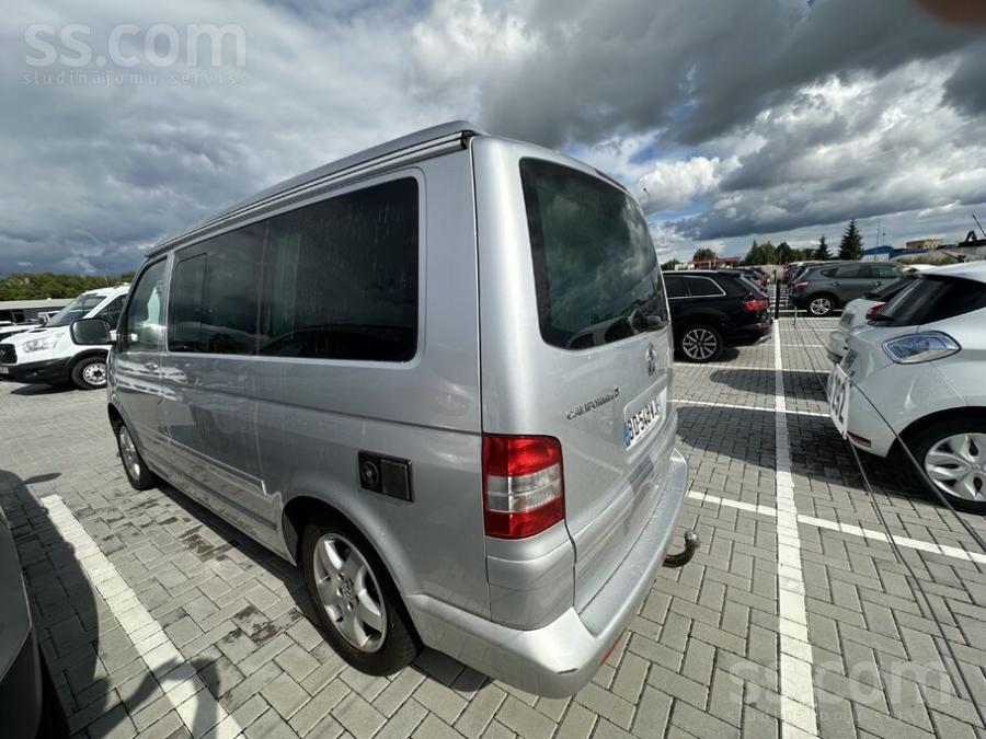 Pelēks Volkswagen California 2005 Rīga, ar dzinēja tilpumu 2.50 L un nobraukumu 241 tūkst. km par 16700 €, foto 3 vietnē AUTOMOTO.COM.LV