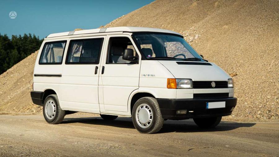 Balts Volkswagen California 1992 Viļņa, ar dzinēja tilpumu 2.40 L un nobraukumu 358 tūkst. km par 8700 €, foto 3 vietnē AUTOMOTO.COM.LV