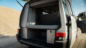 Balts Volkswagen California 1992 Viļņa, ar dzinēja tilpumu 2.40 L un nobraukumu 358 tūkst. km par 8700 €, foto 12 vietnē AUTOMOTO.COM.LV