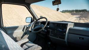 Balts Volkswagen California 1992 Viļņa, ar dzinēja tilpumu 2.40 L un nobraukumu 358 tūkst. km par 8700 €, foto 15 vietnē AUTOMOTO.COM.LV