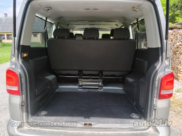 Beige Volkswagen Caravelle 2012 in Tallinn, with an engine capacity of 2.00 L and mileage of 283 thousand km for 13000 €, photo 5 on AUTOMOTO.COM.LV