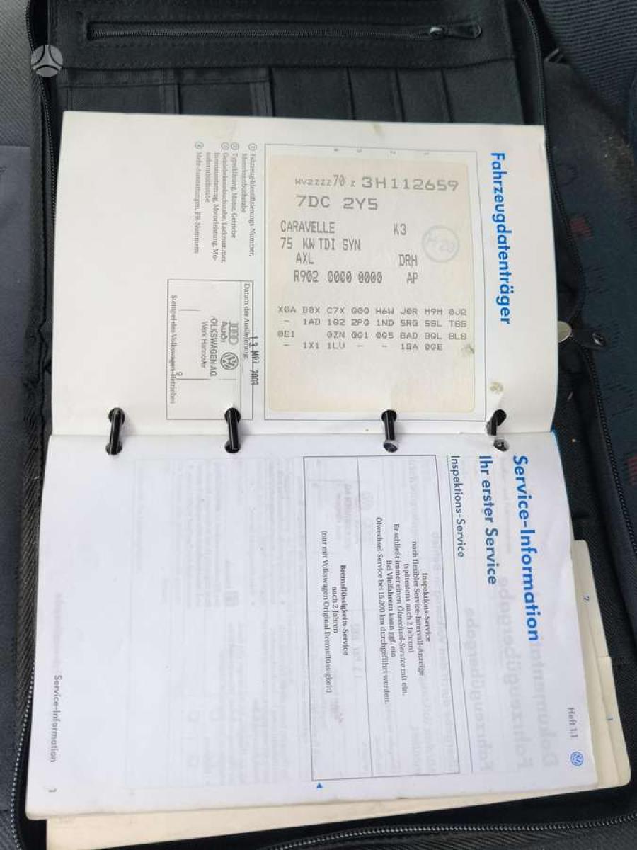 Melns Volkswagen Caravelle 2003 Kretinga, ar dzinēja tilpumu 2.50 L un nobraukumu 292 tūkst. km par 6500 €, foto 9 vietnē AUTOMOTO.COM.LV