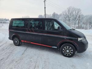 Melns Volkswagen Caravelle 2005 Kaišiadorys, ar dzinēja tilpumu 2.50 L un nobraukumu 300 tūkst. km par 5300 €, foto 4 vietnē AUTOMOTO.COM.LV