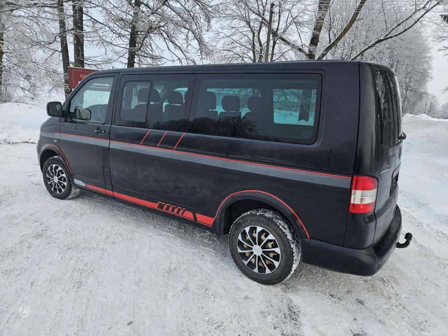 Melns Volkswagen Caravelle 2005 Kaišiadorys, ar dzinēja tilpumu 2.50 L un nobraukumu 300 tūkst. km par 5300 €, foto 10 vietnē AUTOMOTO.COM.LV