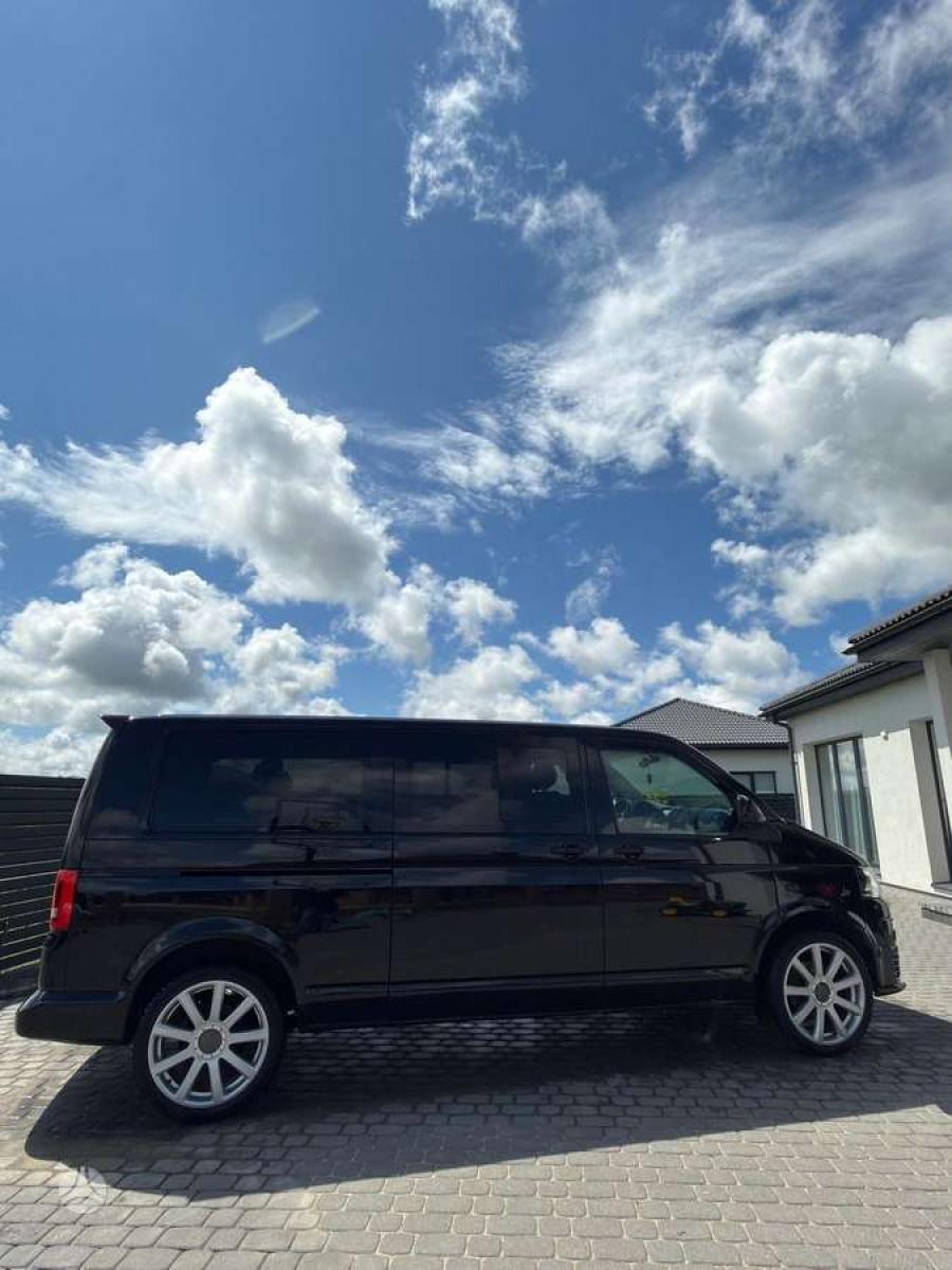 Melns Volkswagen Caravelle 2014 Klaipėda, ar dzinēja tilpumu 1.97 L un nobraukumu 250 tūkst. km par 14500 €, foto 5 vietnē AUTOMOTO.COM.LV