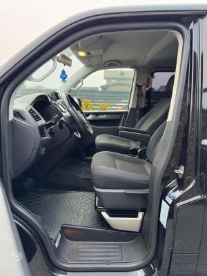 Black Volkswagen Caravelle 2016 in Klaipeda, with an engine capacity of 2.00 L and mileage of 290 thousand km for 17999 €, photo 11 on AUTOMOTO.COM.LV