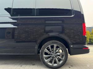 Black Volkswagen Caravelle 2016 in Klaipeda, with an engine capacity of 2.00 L and mileage of 290 thousand km for 17999 €, photo 19 on AUTOMOTO.COM.LV