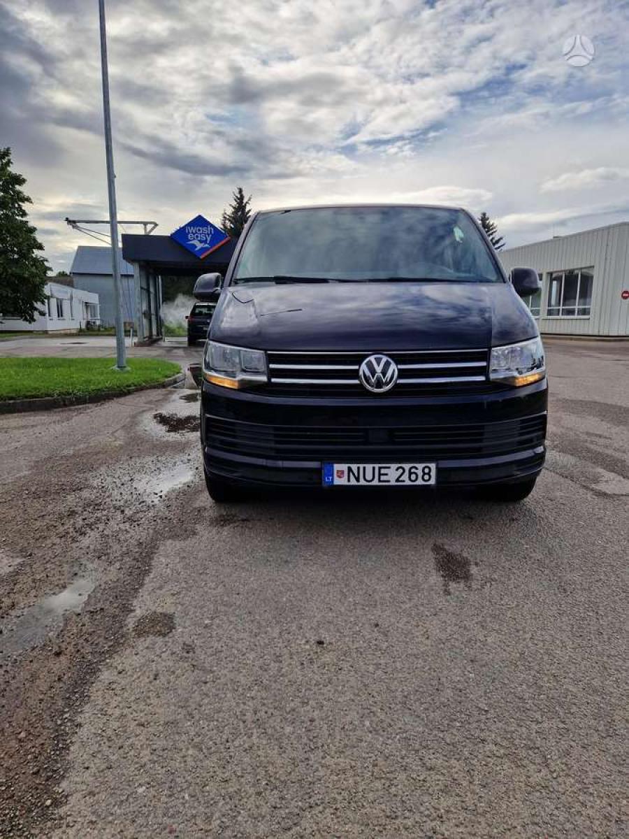 Melns Volkswagen Caravelle 2016 Šakiai, ar dzinēja tilpumu 2.00 L un nobraukumu 288 tūkst. km par 16999 €, foto 1 vietnē AUTOMOTO.COM.LV