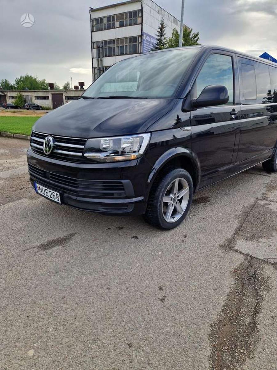 Melns Volkswagen Caravelle 2016 Šakiai, ar dzinēja tilpumu 2.00 L un nobraukumu 288 tūkst. km par 16999 €, foto 8 vietnē AUTOMOTO.COM.LV