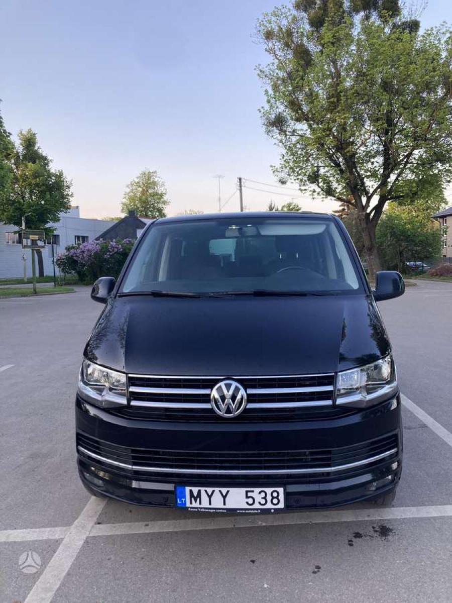 Melns Volkswagen Caravelle 2017 Kauņa, ar dzinēja tilpumu 2.00 L un nobraukumu 212 tūkst. km par 20000 €, foto 4 vietnē AUTOMOTO.COM.LV