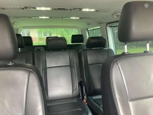 Melns Volkswagen Caravelle 2017 Kauņa, ar dzinēja tilpumu 2.00 L un nobraukumu 212 tūkst. km par 20000 €, foto 10 vietnē AUTOMOTO.COM.LV