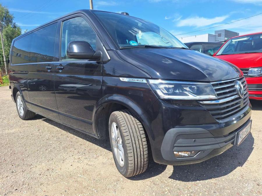 Black Volkswagen Caravelle 2021 in Vilnius, with an engine capacity of 2.00 L and mileage of 270 thousand km for 26000 €, photo 1 on AUTOMOTO.COM.LV
