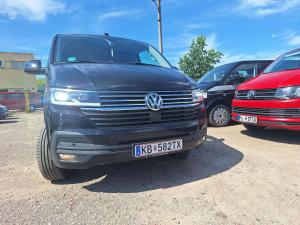 Black Volkswagen Caravelle 2021 in Vilnius, with an engine capacity of 2.00 L and mileage of 270 thousand km for 26000 €, photo 3 on AUTOMOTO.COM.LV