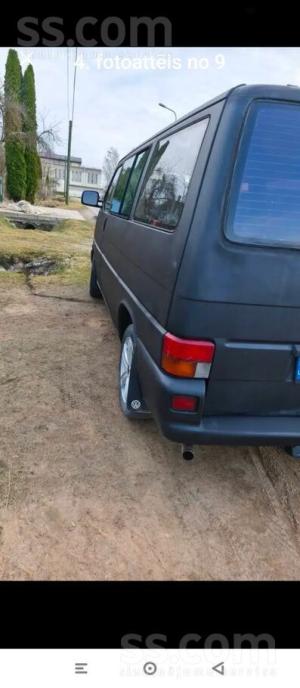 Black Volkswagen Caravelle 1994 in Preili, with an engine capacity of 2.40 L and mileage of 0 thousand km for 2450 €, photo 5 on AUTOMOTO.COM.LV