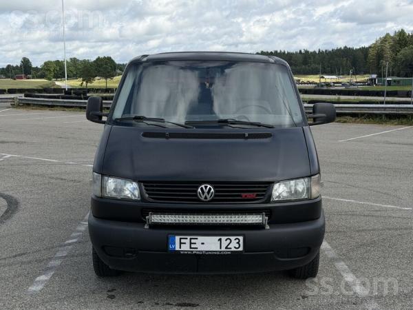 Melns Volkswagen Caravelle 1998 Rīga, ar dzinēja tilpumu 2.50 L un nobraukumu 0 tūkst. km par 3000 €, foto 2 vietnē AUTOMOTO.COM.LV