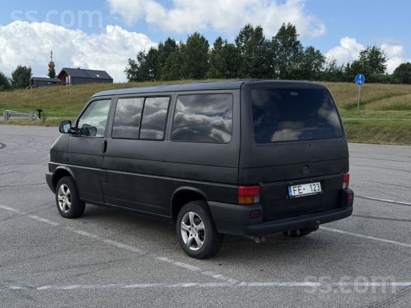 Melns Volkswagen Caravelle 1998 Rīga, ar dzinēja tilpumu 2.50 L un nobraukumu 0 tūkst. km par 3000 €, foto 7 vietnē AUTOMOTO.COM.LV