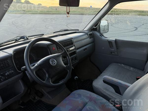 Melns Volkswagen Caravelle 1998 Rīga, ar dzinēja tilpumu 2.50 L un nobraukumu 0 tūkst. km par 3000 €, foto 9 vietnē AUTOMOTO.COM.LV