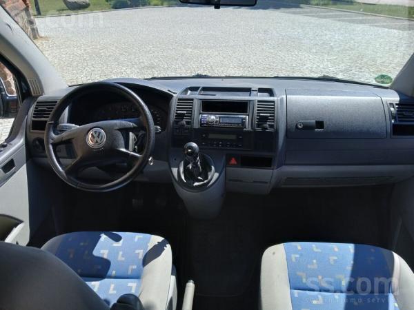Black Volkswagen Caravelle 2006 in Ventspils, with an engine capacity of 1.90 L and mileage of 301 thousand km for 5650 €, photo 10 on AUTOMOTO.COM.LV