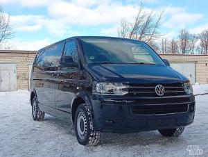 Melns Volkswagen Caravelle 2010 Viļņa, ar dzinēja tilpumu 2.00 L un nobraukumu 299 tūkst. km par 9800 €, foto 2 vietnē AUTOMOTO.COM.LV