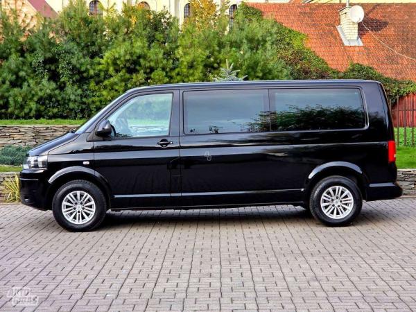 Melns Volkswagen Caravelle 2011 Viļņa, ar dzinēja tilpumu 2.00 L un nobraukumu 271 tūkst. km par 11400 €, foto 5 vietnē AUTOMOTO.COM.LV