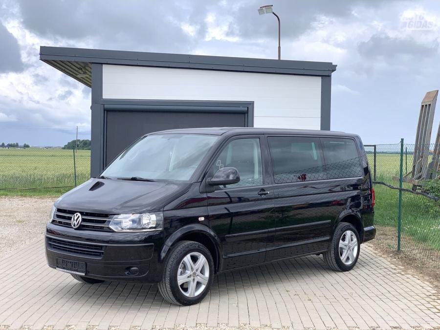 Melns Volkswagen Caravelle 2011 Kauņa, ar dzinēja tilpumu 2.00 L un nobraukumu 240 tūkst. km par 13499 €, foto 4 vietnē AUTOMOTO.COM.LV