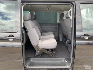 Melns Volkswagen Caravelle 2011 Kauņa, ar dzinēja tilpumu 2.00 L un nobraukumu 240 tūkst. km par 13499 €, foto 28 vietnē AUTOMOTO.COM.LV