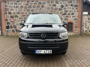 Melns Volkswagen Caravelle 2012 Gulbene, ar dzinēja tilpumu 2.00 L un nobraukumu 0 tūkst. km par 8500 €, foto 2 vietnē AUTOMOTO.COM.LV