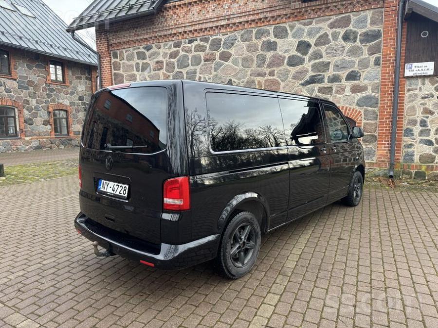 Melns Volkswagen Caravelle 2012 Gulbene, ar dzinēja tilpumu 2.00 L un nobraukumu 0 tūkst. km par 8500 €, foto 4 vietnē AUTOMOTO.COM.LV