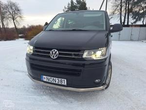 Black Volkswagen Caravelle 2012 in Marijampole, with an engine capacity of 2.00 L and mileage of 249 thousand km for 14500 €, photo 3 on AUTOMOTO.COM.LV