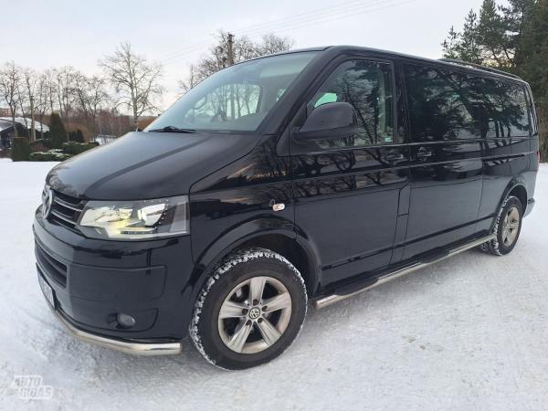Black Volkswagen Caravelle 2012 in Marijampole, with an engine capacity of 2.00 L and mileage of 249 thousand km for 14500 €, photo 4 on AUTOMOTO.COM.LV