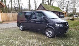 Melns Volkswagen Caravelle 2013 Rīga, ar dzinēja tilpumu 2.00 L un nobraukumu 262 tūkst. km par 13900 €, foto 20 vietnē AUTOMOTO.COM.LV