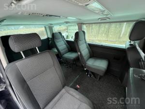 Melns Volkswagen Caravelle 2014 Rīga, ar dzinēja tilpumu 2.00 L un nobraukumu 400 tūkst. km par 15499 €, foto 5 vietnē AUTOMOTO.COM.LV