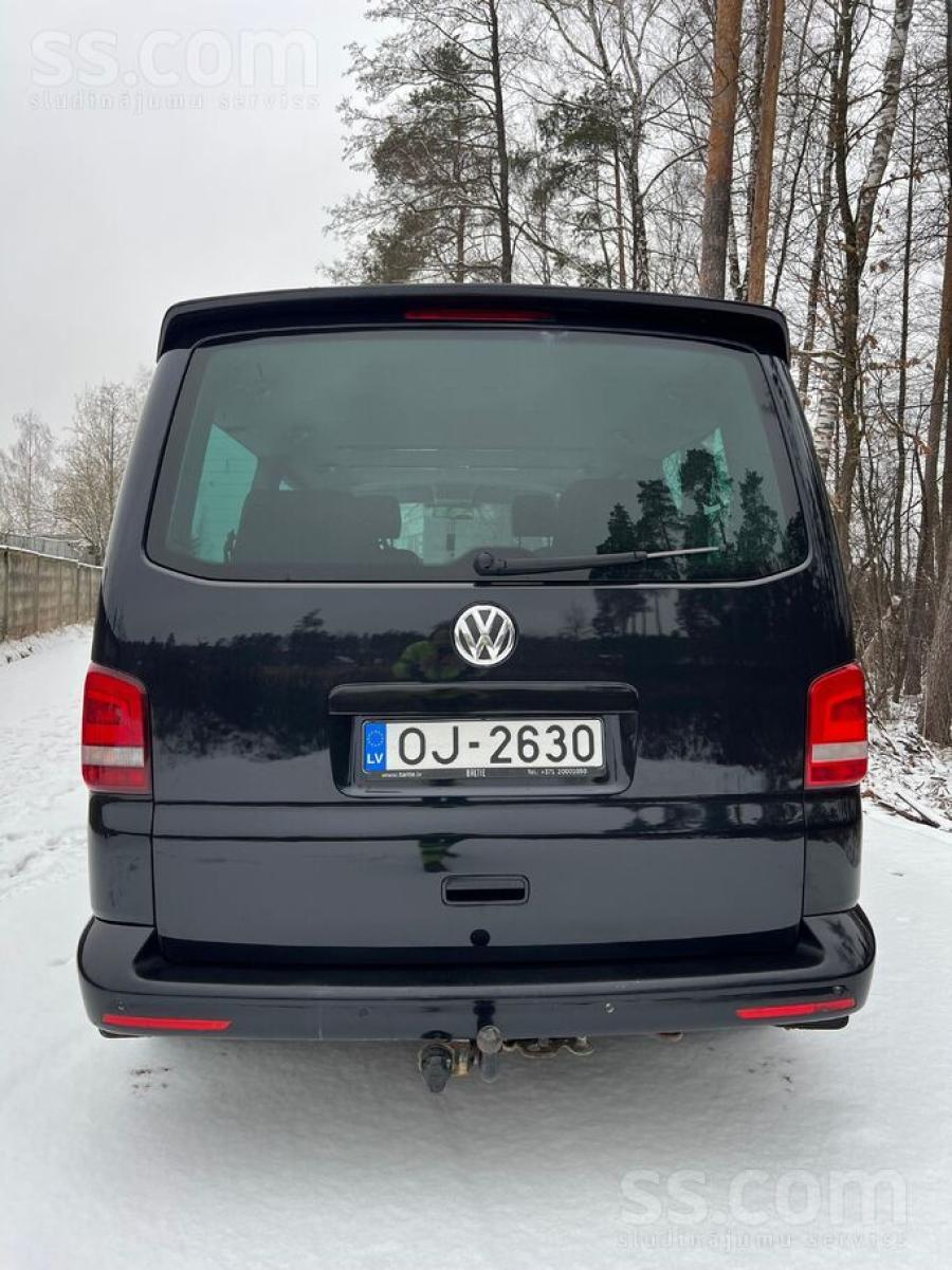 Melns Volkswagen Caravelle 2014 Rīga, ar dzinēja tilpumu 2.00 L un nobraukumu 400 tūkst. km par 15499 €, foto 7 vietnē AUTOMOTO.COM.LV