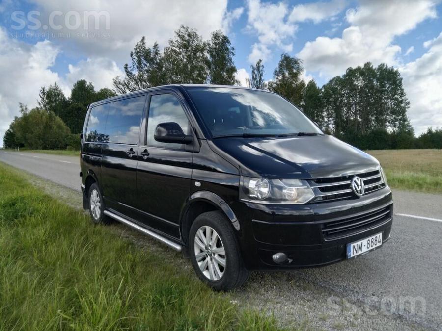 Melns Volkswagen Caravelle 2014 Dobele, ar dzinēja tilpumu 2.00 L un nobraukumu 267 tūkst. km par 15900 €, foto 4 vietnē AUTOMOTO.COM.LV