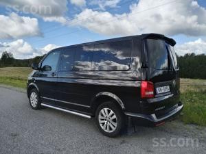 Melns Volkswagen Caravelle 2014 Dobele, ar dzinēja tilpumu 2.00 L un nobraukumu 267 tūkst. km par 15900 €, foto 6 vietnē AUTOMOTO.COM.LV