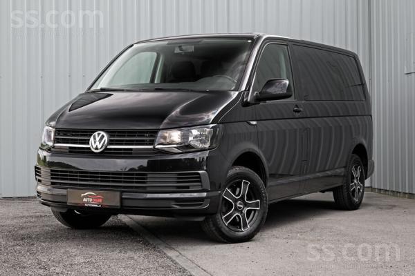 Melns Volkswagen Caravelle 2016 Ogre, ar dzinēja tilpumu 2.00 L un nobraukumu 151 tūkst. km par 19900 €, foto 1 vietnē AUTOMOTO.COM.LV