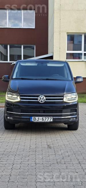 Melns Volkswagen Caravelle 2016 Rīga, ar dzinēja tilpumu 2.00 L un nobraukumu 450 tūkst. km par 21300 €, foto 3 vietnē AUTOMOTO.COM.LV