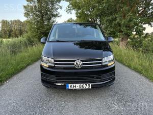 Black Volkswagen Caravelle 2016 in Bauska, with an engine capacity of 2.00 L and mileage of 225 thousand km for 18500 €, photo 6 on AUTOMOTO.COM.LV