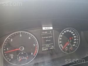 Black Volkswagen Caravelle 2017 in Riga, with an engine capacity of 2.00 L and mileage of 412 thousand km for 20570 €, photo 9 on AUTOMOTO.COM.LV