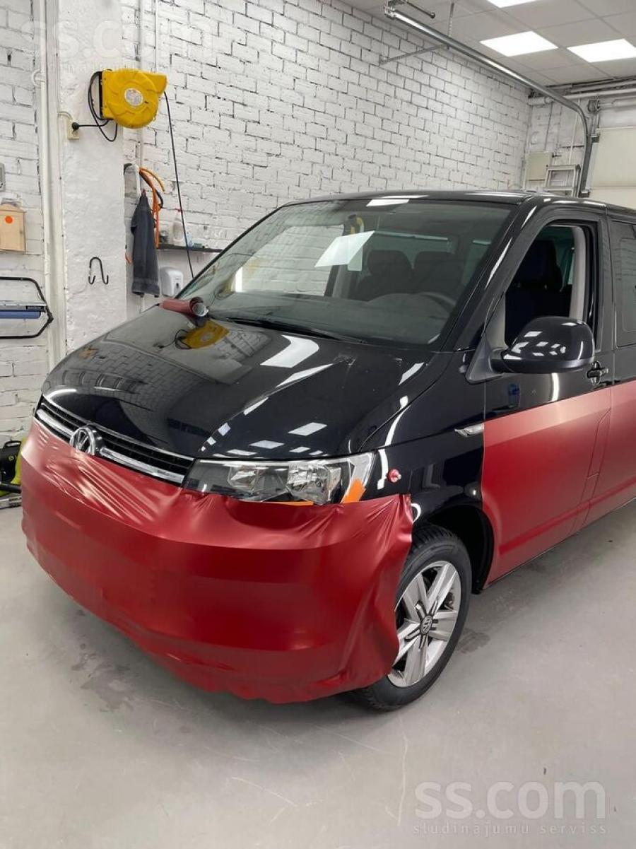 Melns Volkswagen Caravelle 2018 Rīga, ar dzinēja tilpumu 2.00 L un nobraukumu 283 tūkst. km par 20200 €, foto 12 vietnē AUTOMOTO.COM.LV