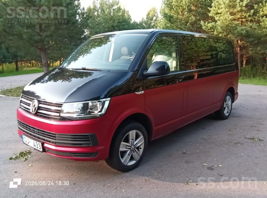 Melns Volkswagen Caravelle 2018 Rīga, ar dzinēja tilpumu 2.40 L un nobraukumu 292 tūkst. km par 22500 €, foto 3 vietnē AUTOMOTO.COM.LV
