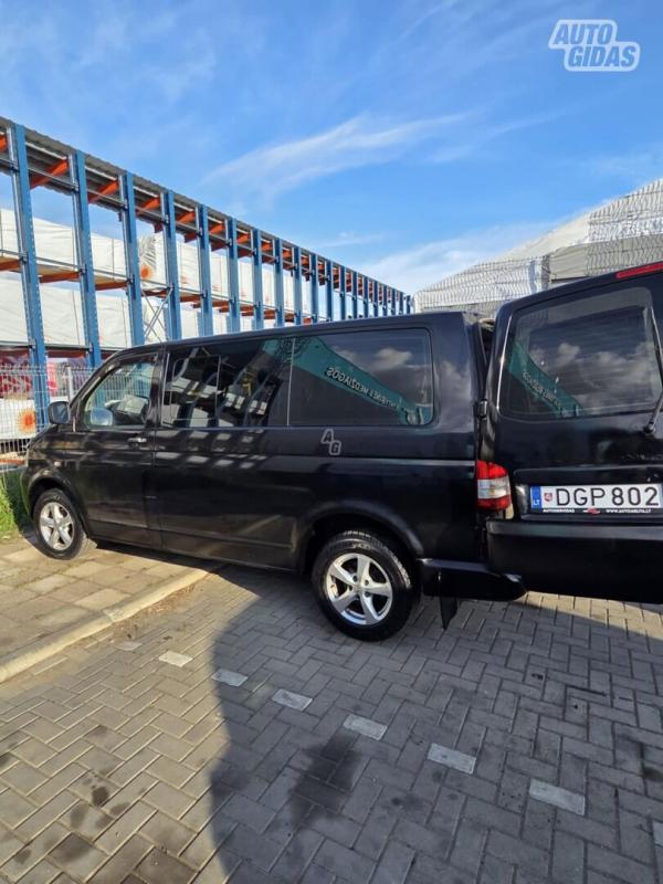 Black Volkswagen Caravelle 2007 in Siauliai, with an engine capacity of 2.50 L and mileage of 400 thousand km for 2990 €, photo 10 on AUTOMOTO.COM.LV