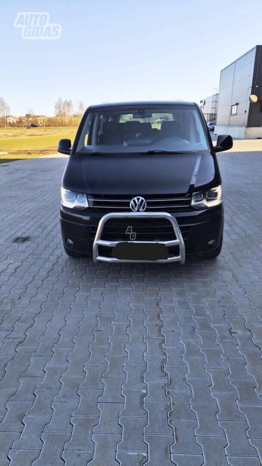 Melns Volkswagen Caravelle 2012 Šauļi, ar dzinēja tilpumu 2.00 L un nobraukumu 266 tūkst. km par 12900 €, foto 1 vietnē AUTOMOTO.COM.LV