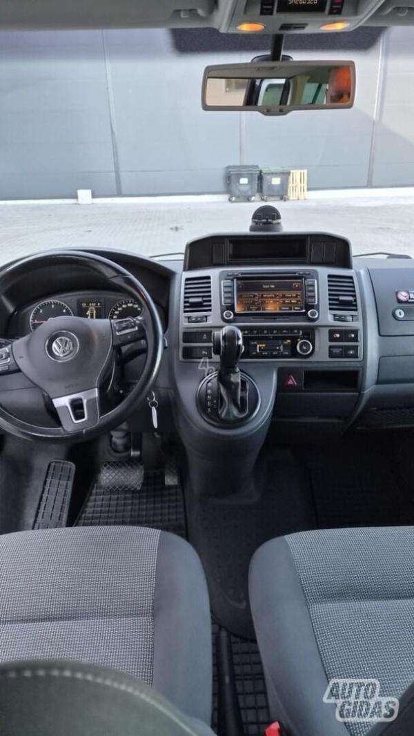 Black Volkswagen Caravelle 2012 in Siauliai, with an engine capacity of 2.00 L and mileage of 266 thousand km for 12900 €, photo 8 on AUTOMOTO.COM.LV